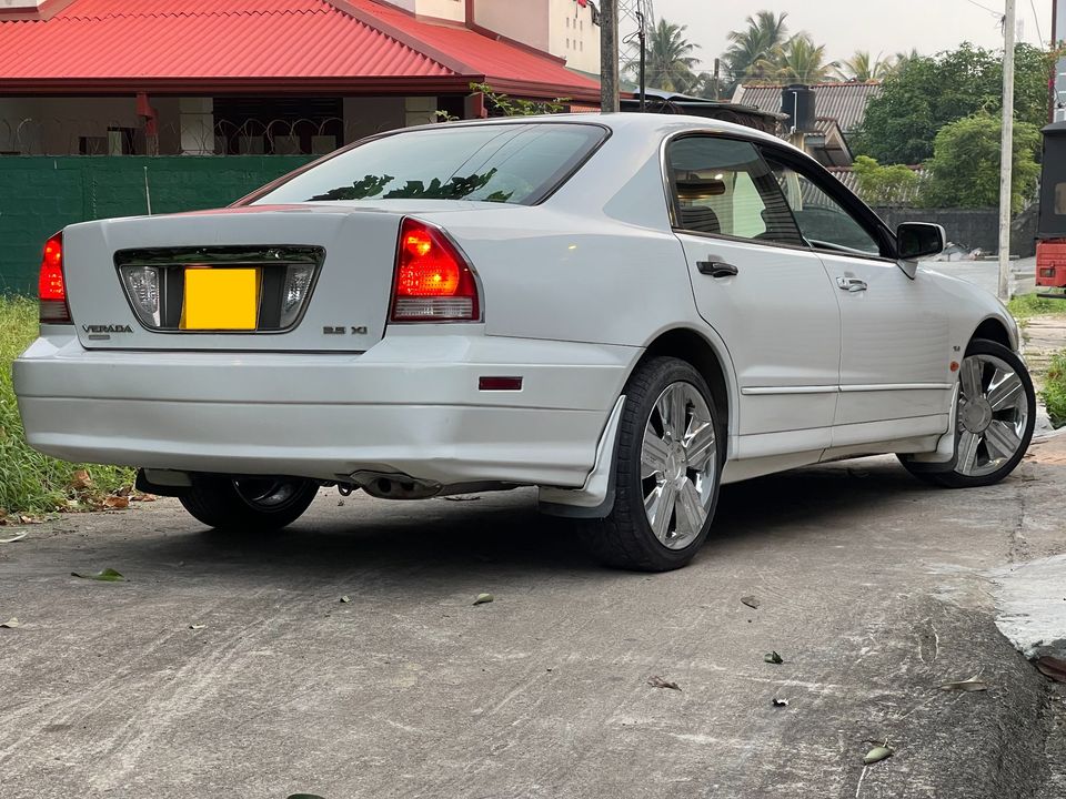 Mitsubishi verada car for sale