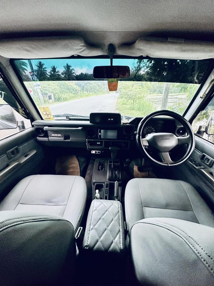 Toyota Land Cruiser Box Prado