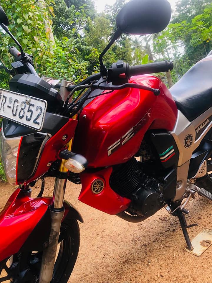 Yamaha fz v1