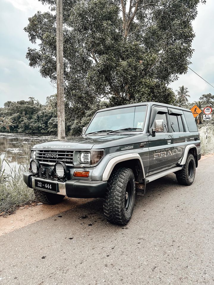 Toyota Land Cruiser Box Prado