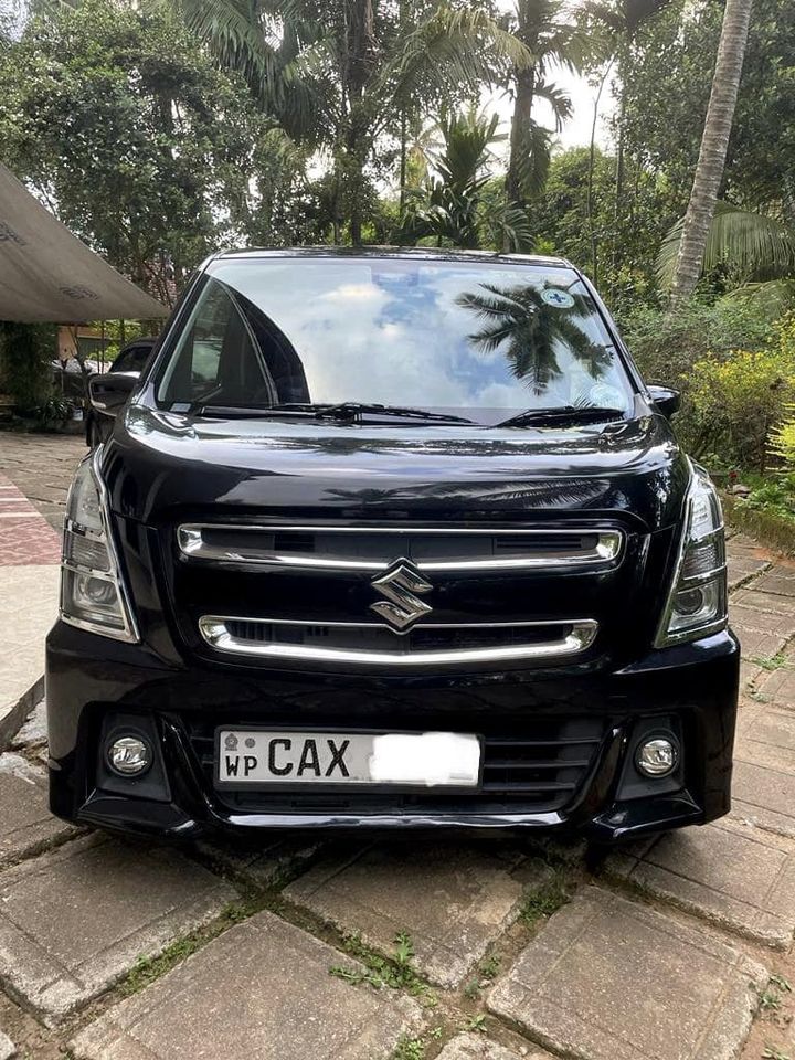 Suzuki Wagon R Stingray