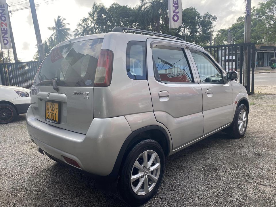 SUZUKI SWIFT JEEP MODEL